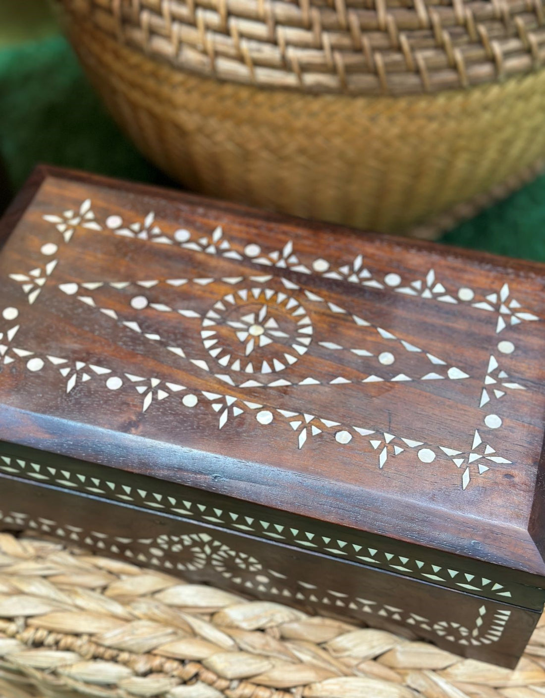 Malingkat Weaves - Handwoven Fabrics & Handcrafted Heritage Pieces