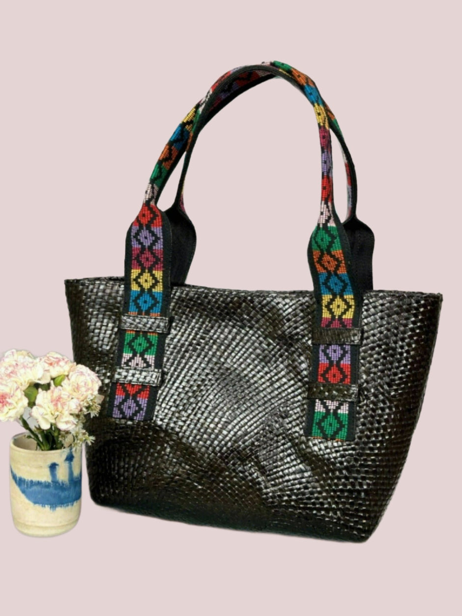 Malingkat Weaves - Handwoven Fabrics & Handcrafted Heritage Pieces