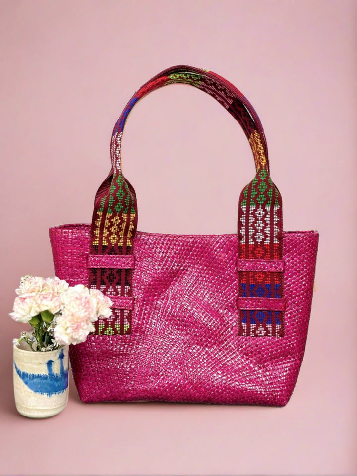 Malingkat Weaves - Handwoven Fabrics & Handcrafted Heritage Pieces
